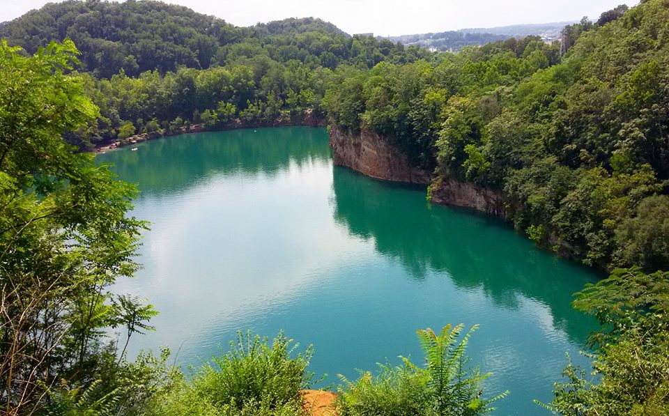 Fort Dickerson’s Civil War Earthen Fort and Turquoise Quarry – Fernweh ...
